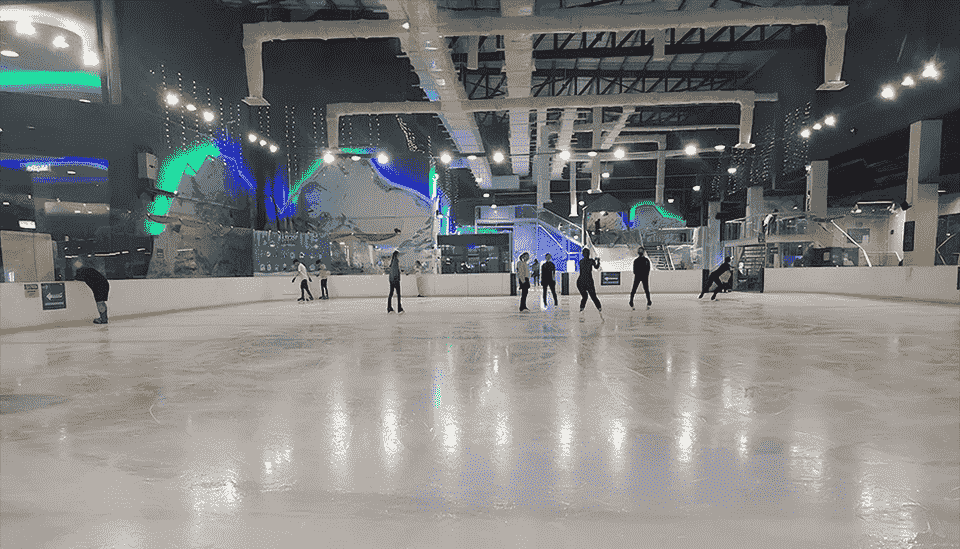 Book Blue Ice Snow Park @ Pavilion Bukit Jalil Tickets | Flat 20% Off