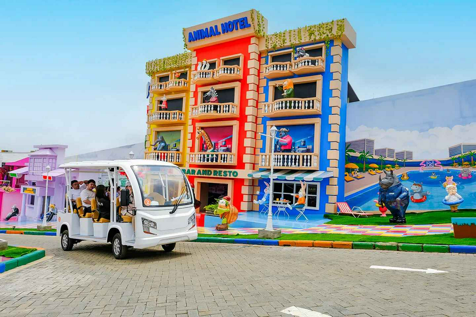 Book Drive Thru Park Tickets | Flat 2% Off